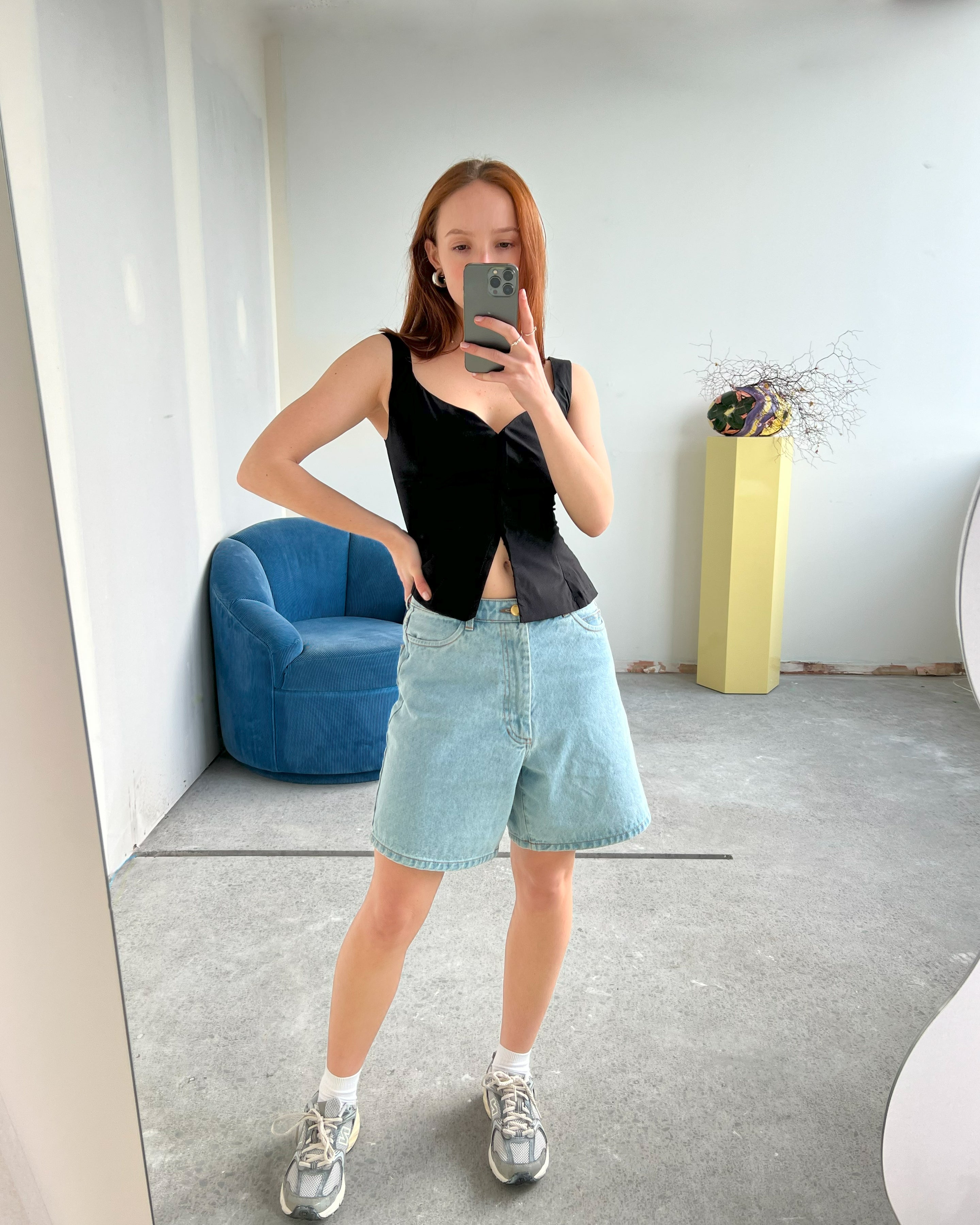 RSR SAMPLE 3152 SOLAR RELAXED SHORT | RUBY