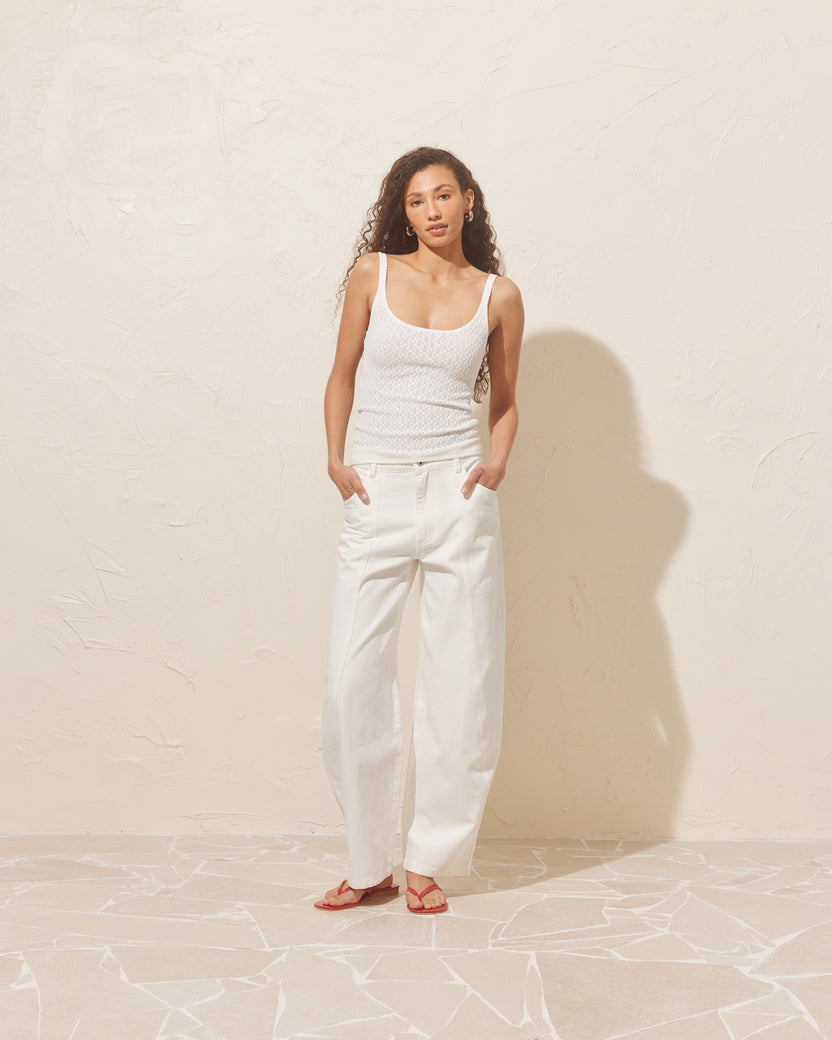 BUZZ JEAN WHITE | RUBY