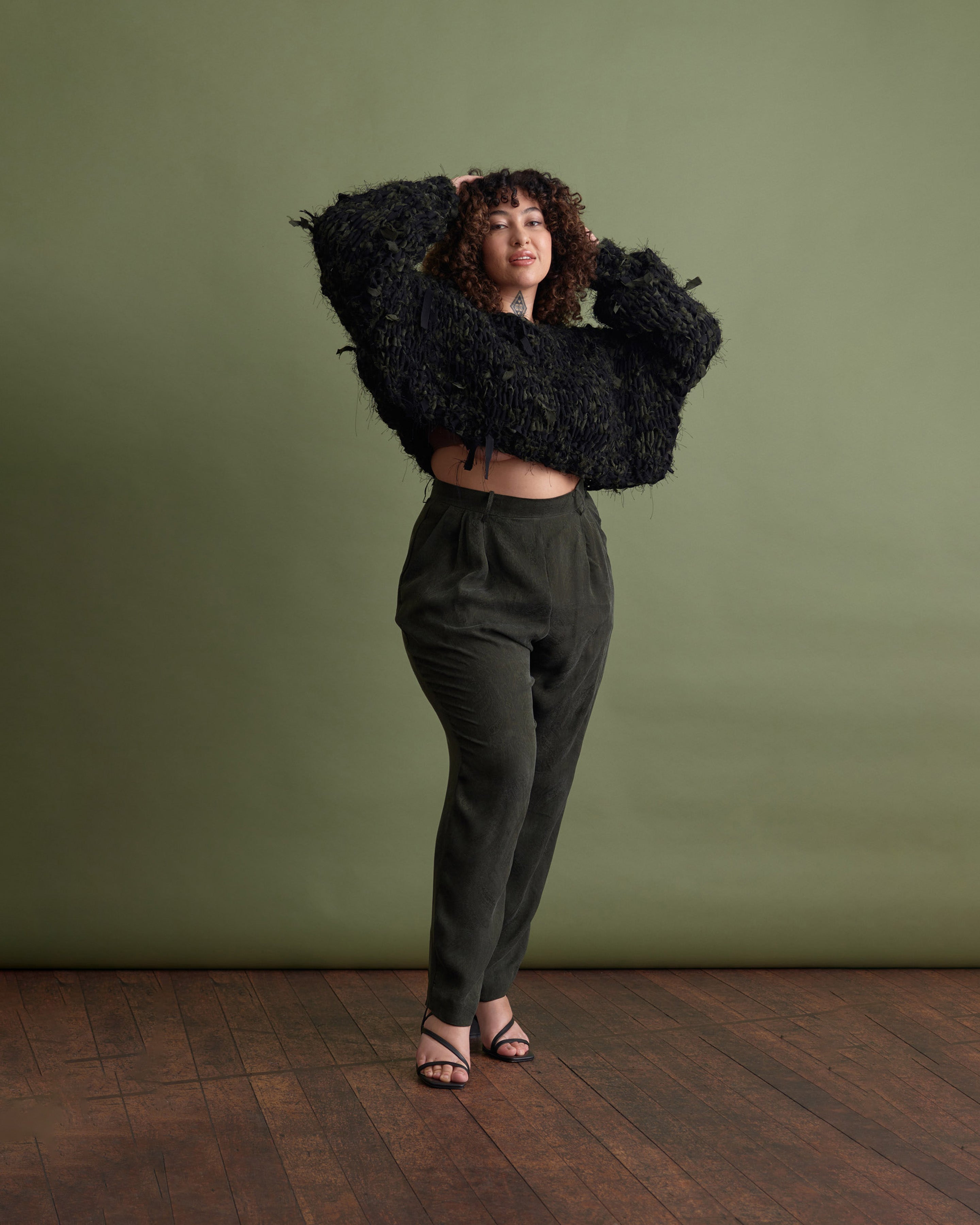 LIAM X GEO KNITS SLOW SWEATER KHAKI BLACK | RUBY